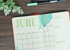 6 simple bullet journal layouts | West Coast Dreaming
